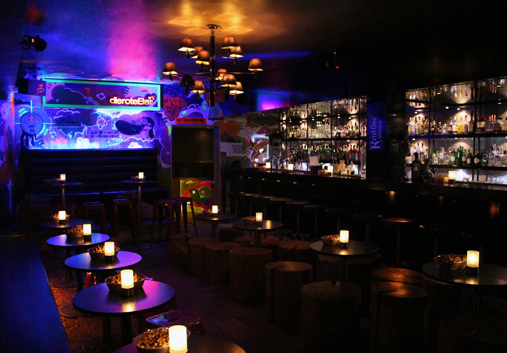 Die rote Bar - Congress- und Tourismus-Zentrale Nürnberg